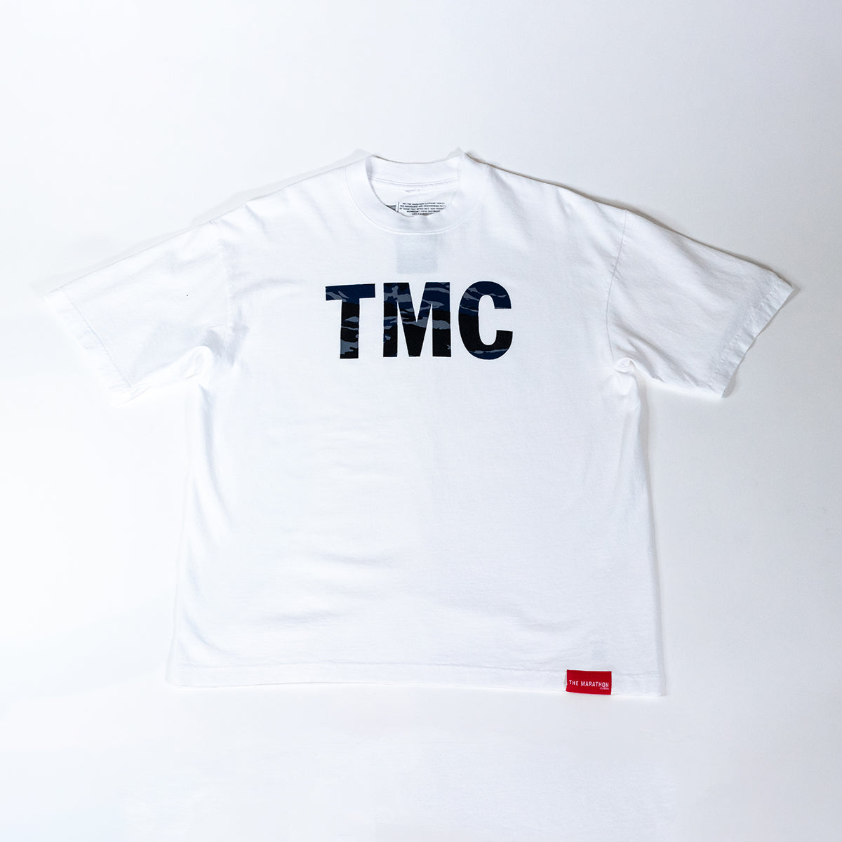TMC T-shirt - White/Camo – The Marathon Clothing